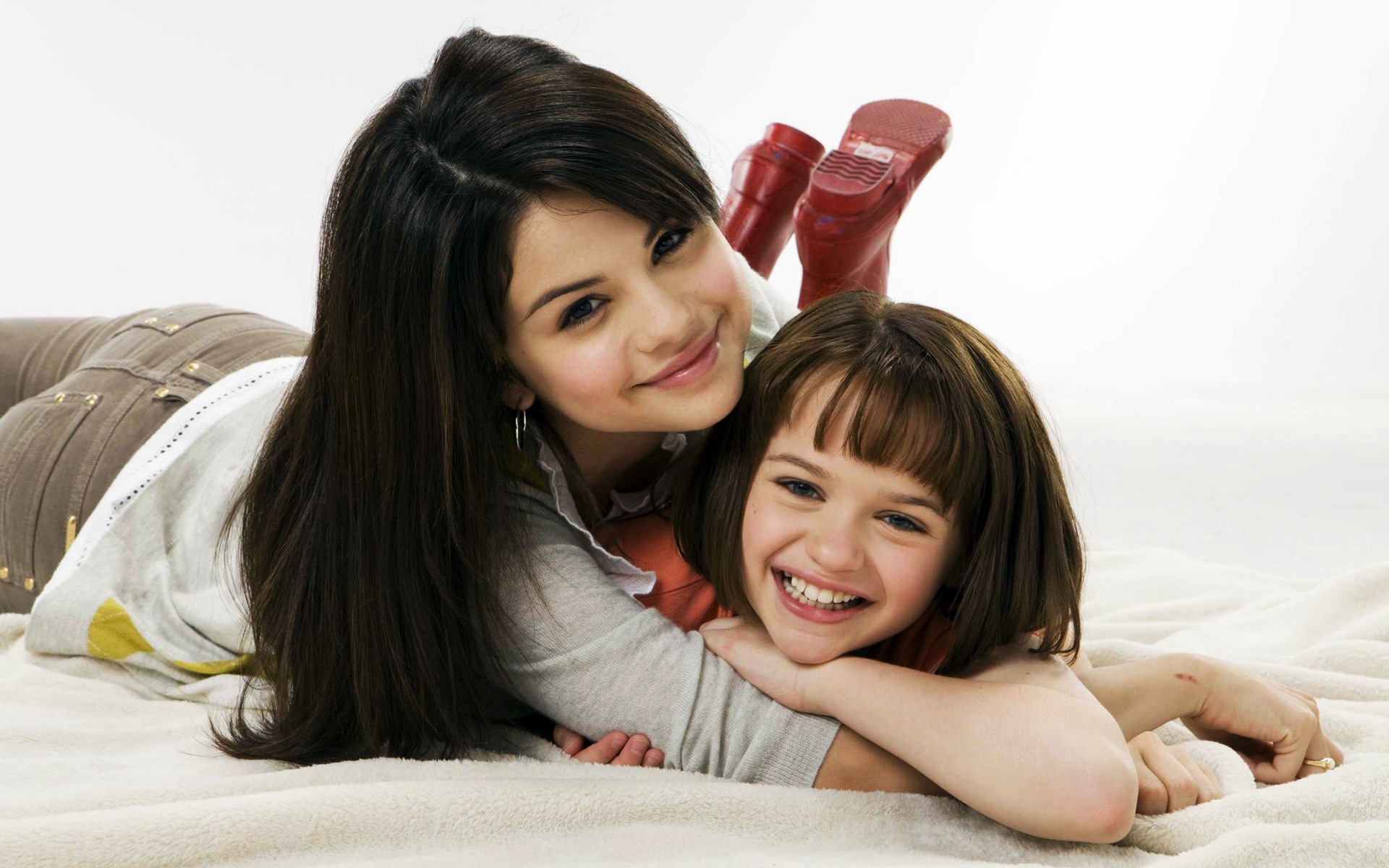 Selena Gomez HD Wallpaper | Background Image | 1920x1200 | ID:614091 ...