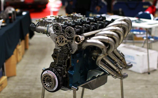 [90+] Engine Wallpapers