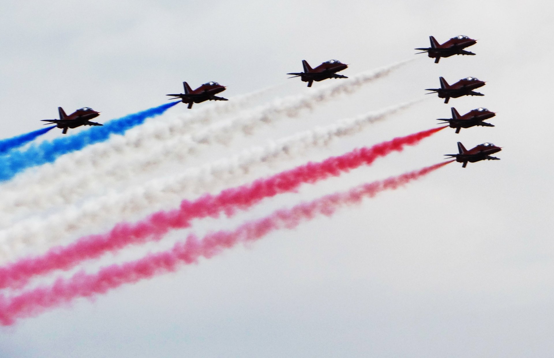 Download Military Air Show HD Wallpaper | 2871x1856 | Wallpaper Abyss