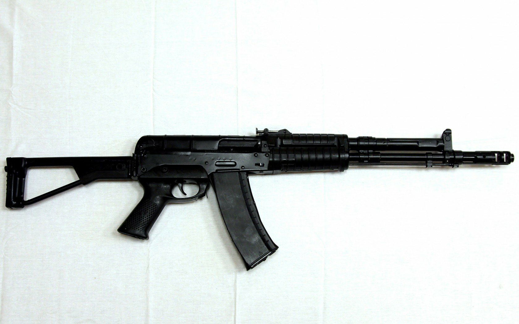 Download Assault Rifle Man Made AEK-971 Wallpaper