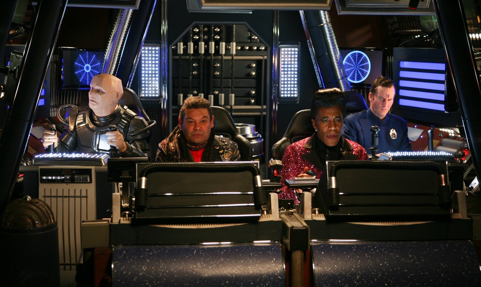 Download Cast Red Dwarf (TV Show) TV Show Red Dwarf Wallpaper