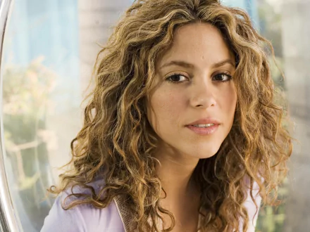 Shakira - Desktop Wallpapers, Phone Wallpaper, PFP, Gifs, and More!