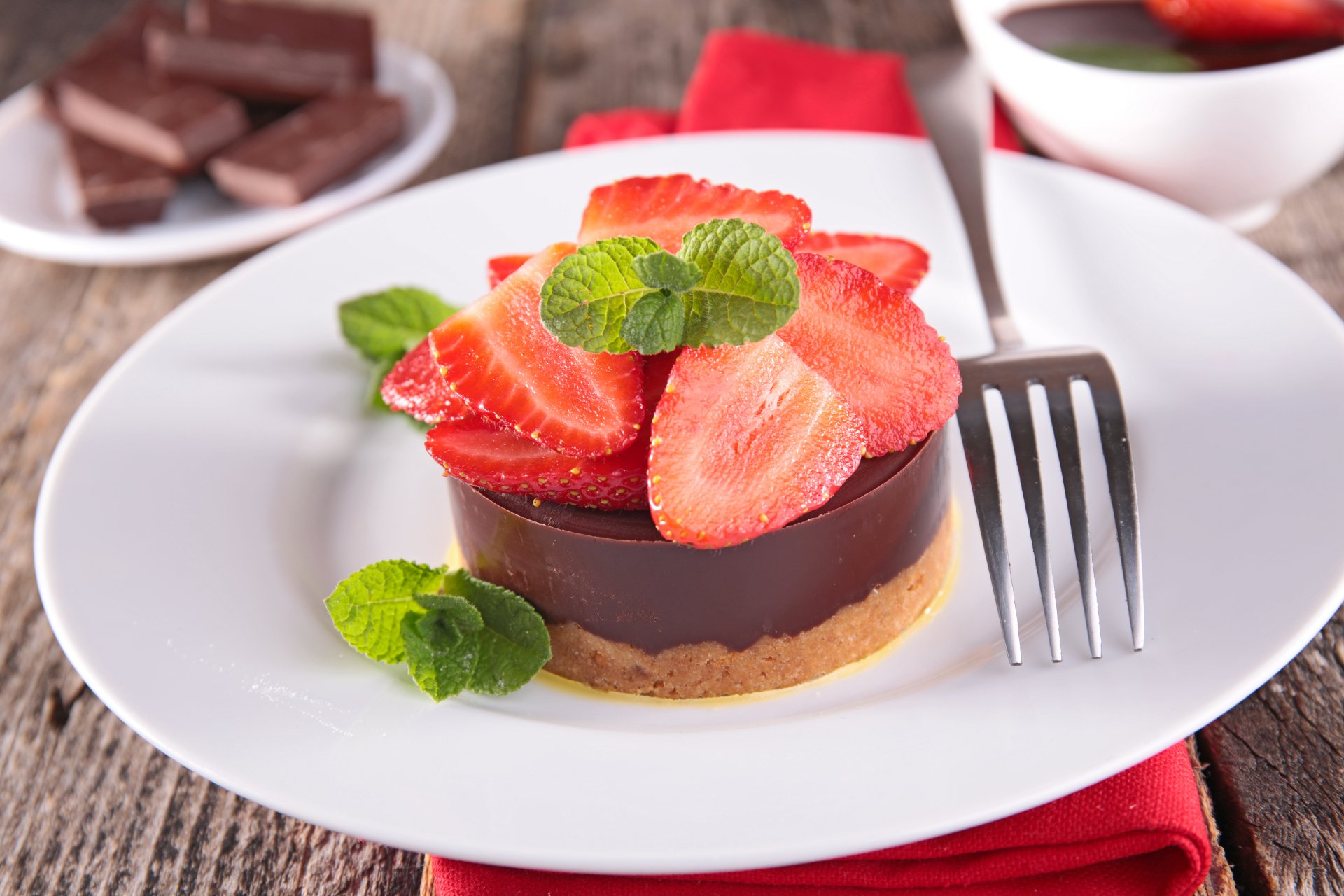 Download Chocolate Strawberry Sweets Food Dessert 4k Ultra HD Wallpaper ...