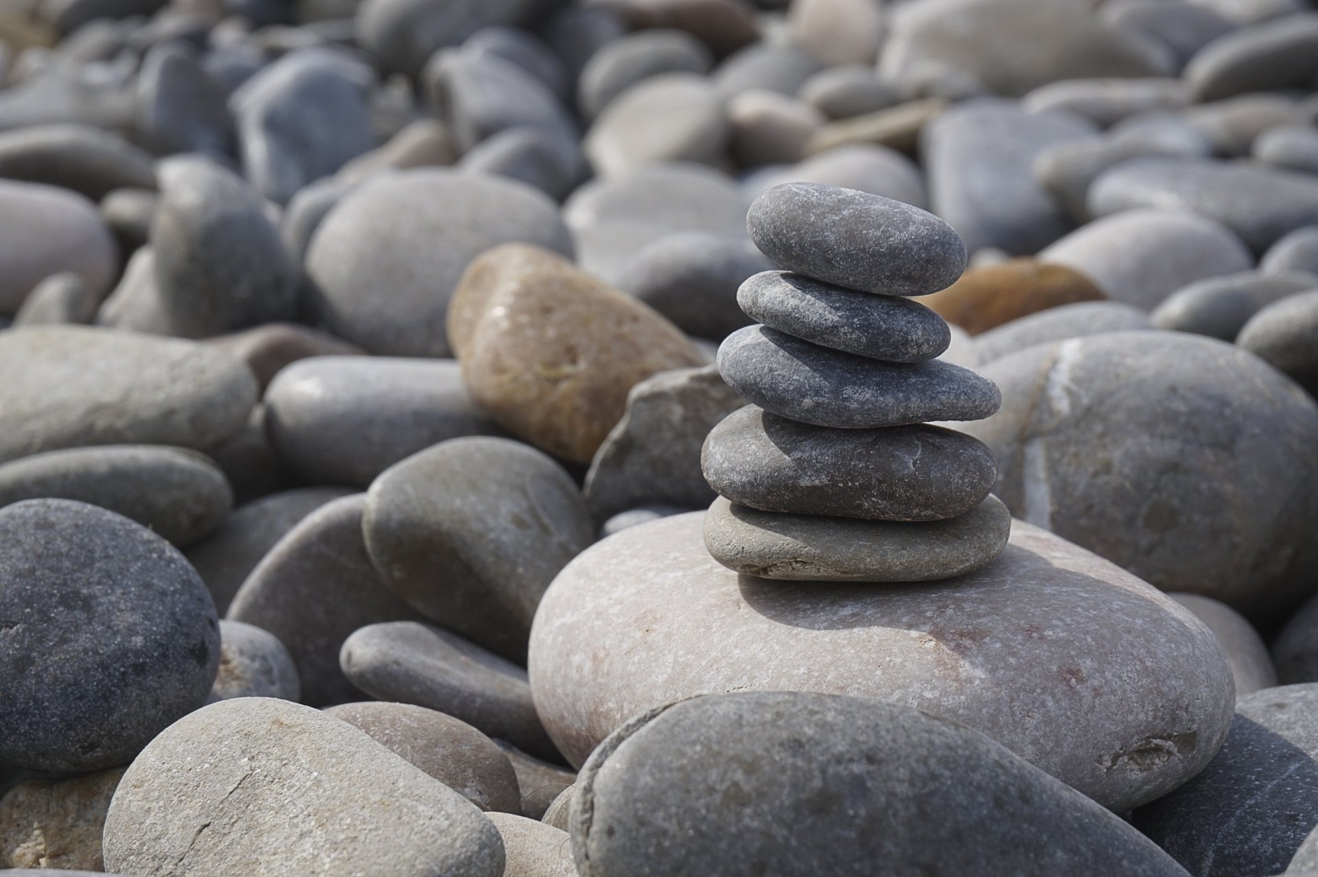 Zen Harmony: Stacked Pebbles in 4K Ultra HD Earthscape by Alex_Koch