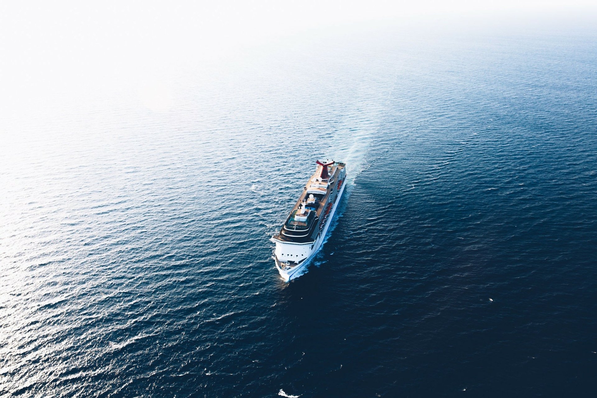 Download Ship Sea Vehicle Cruise Ship HD Wallpaper | 2000x1333 ...