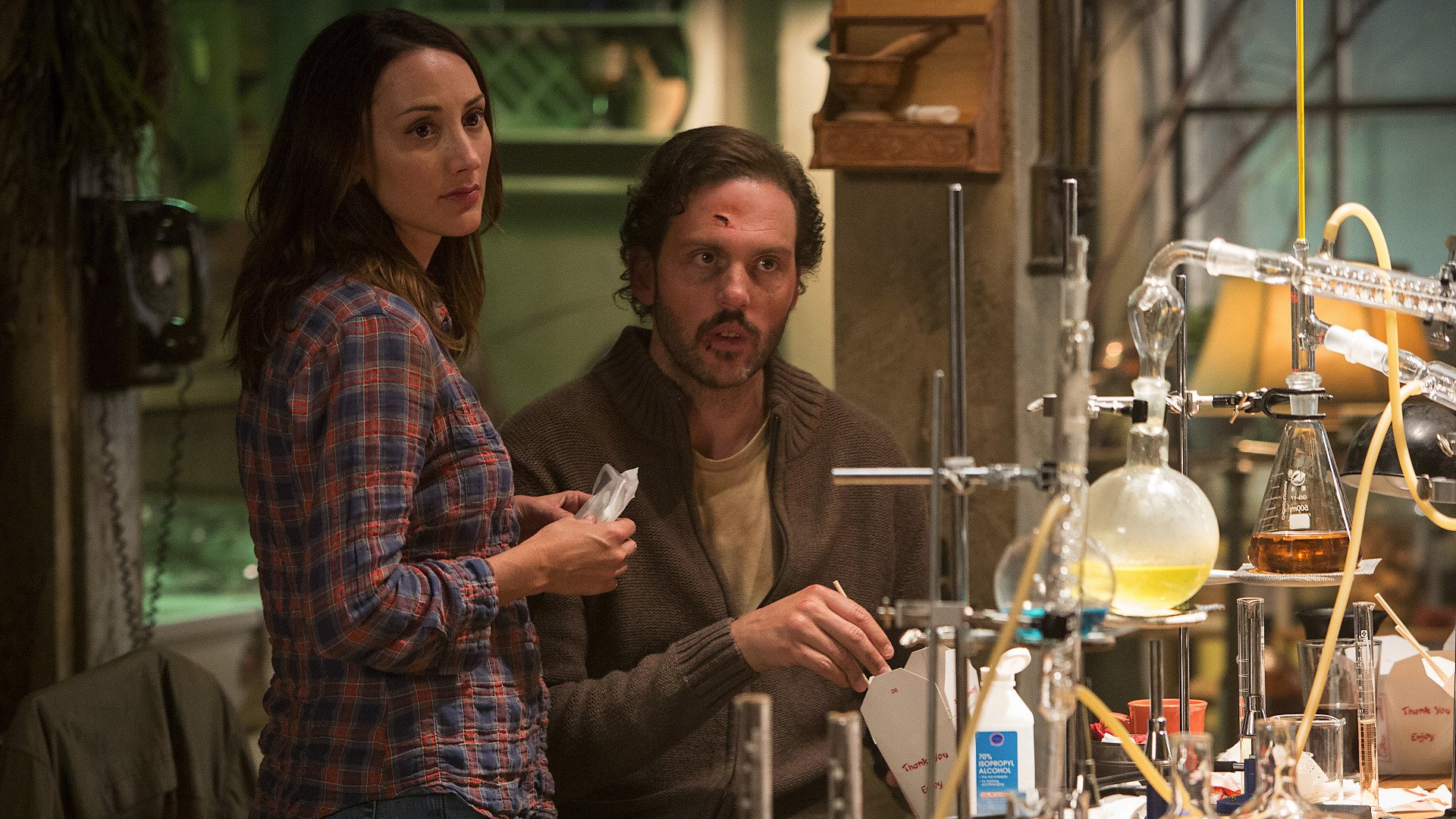 Grimm HD Wallpaper: A Captivating Moment from the Series