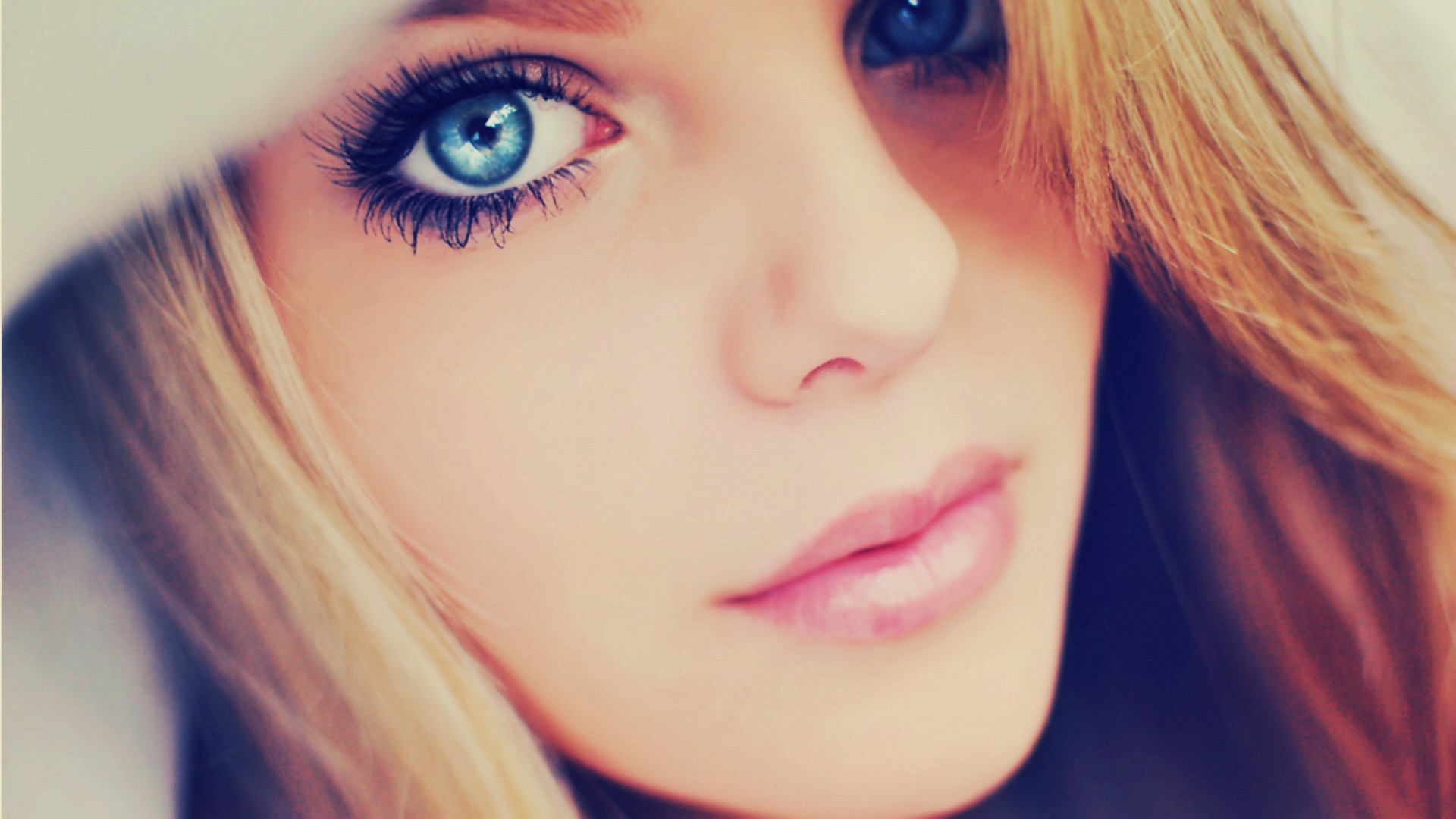 Download Blue Eyes Close-up Woman Face HD Wallpaper