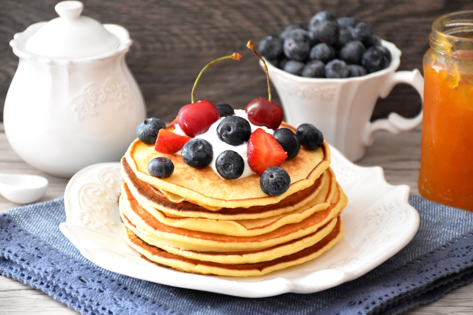 Fluffy Blueberry Pancakes: A Perfect Breakfast Delight in HD