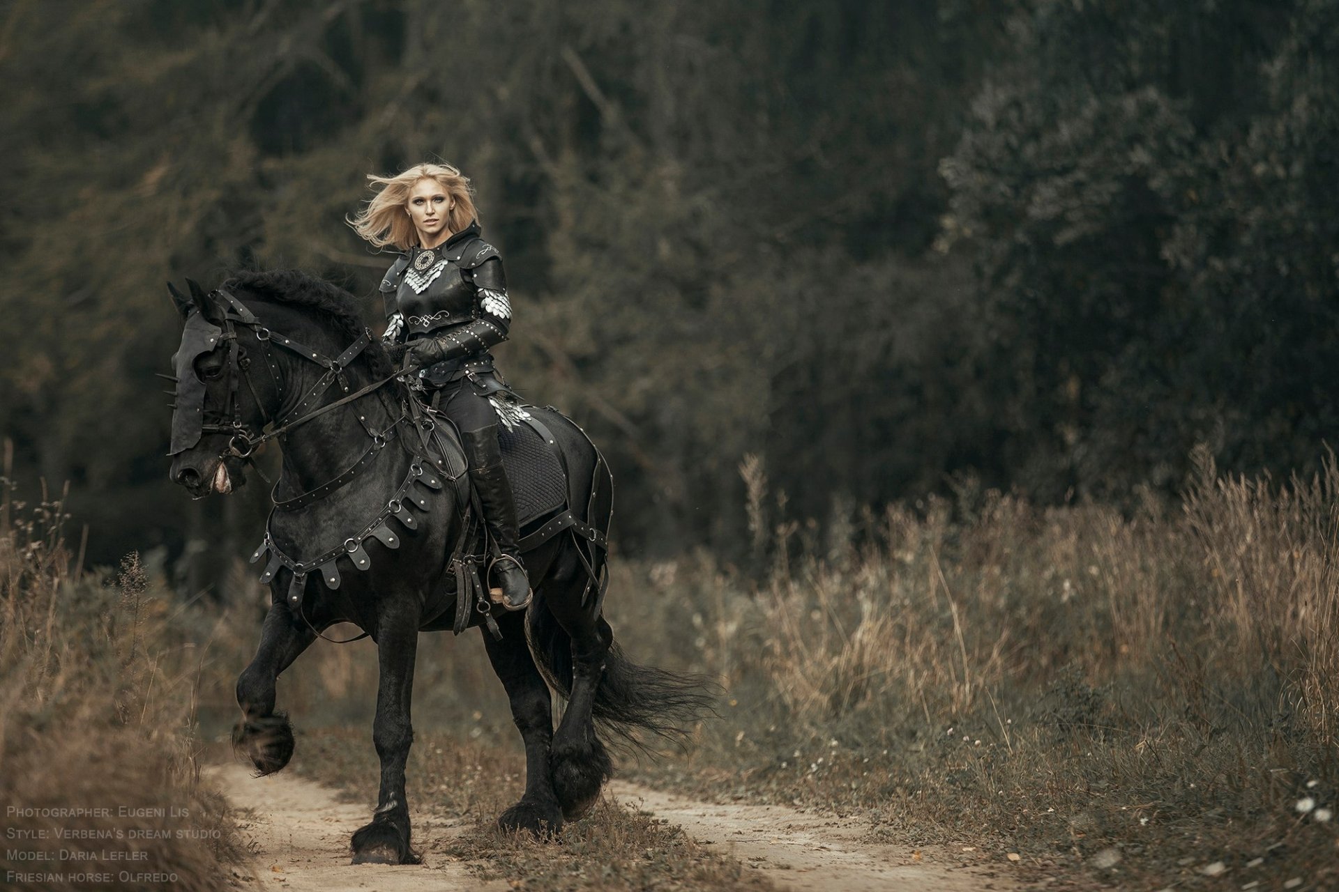 Warrior Woman Cosplay - HD Wallpaper by Verbena's Dream Studio