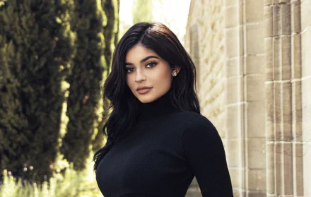 Kylie Jenner - Desktop Wallpapers, Phone Wallpaper, PFP, Gifs, and More!