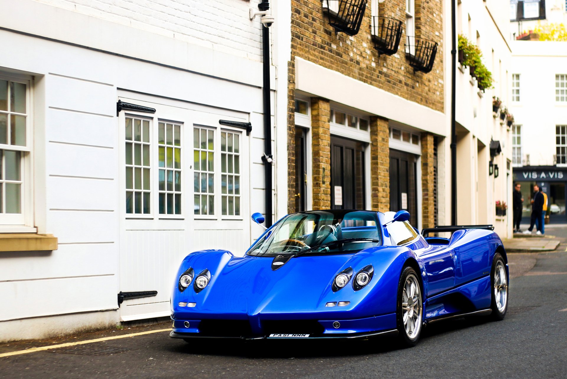 Stunning Blue Pagani Zonda Supercar HD Wallpaper