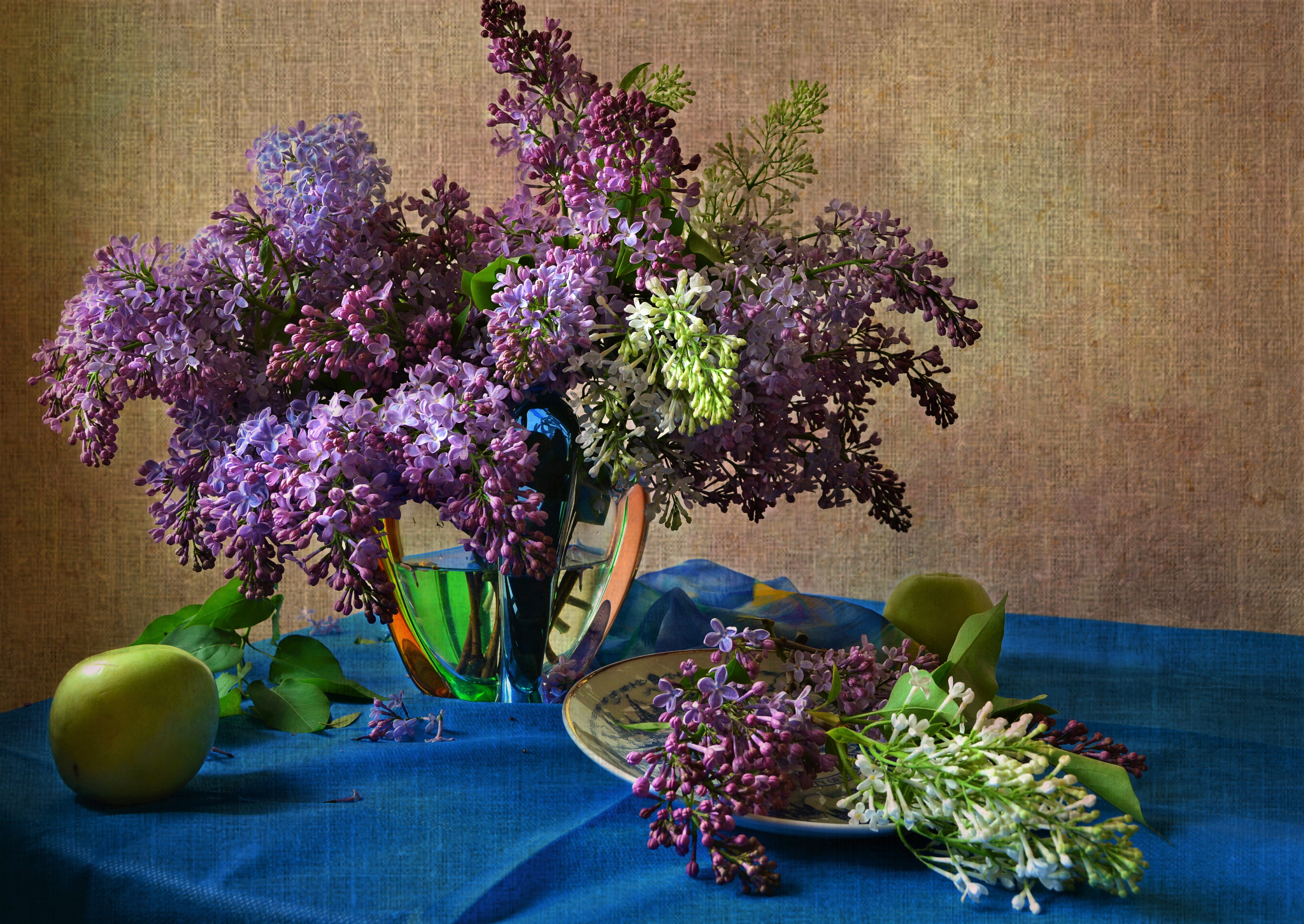 Download Pink Flower Apple Plate Vase Lilac Photography Still Life 4k ...