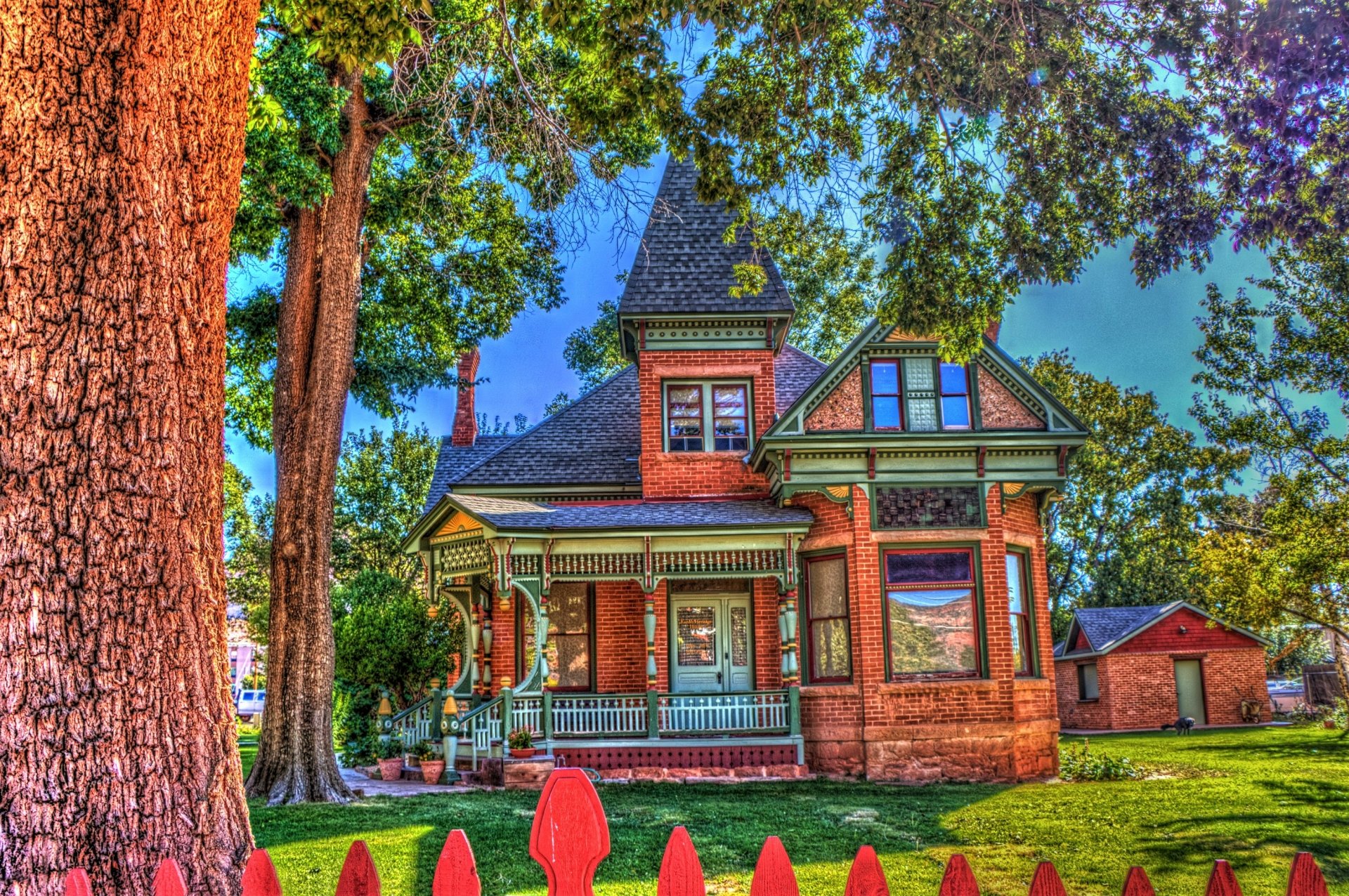 Download Tree Utah Colorful House Photography HDR HD Wallpaper