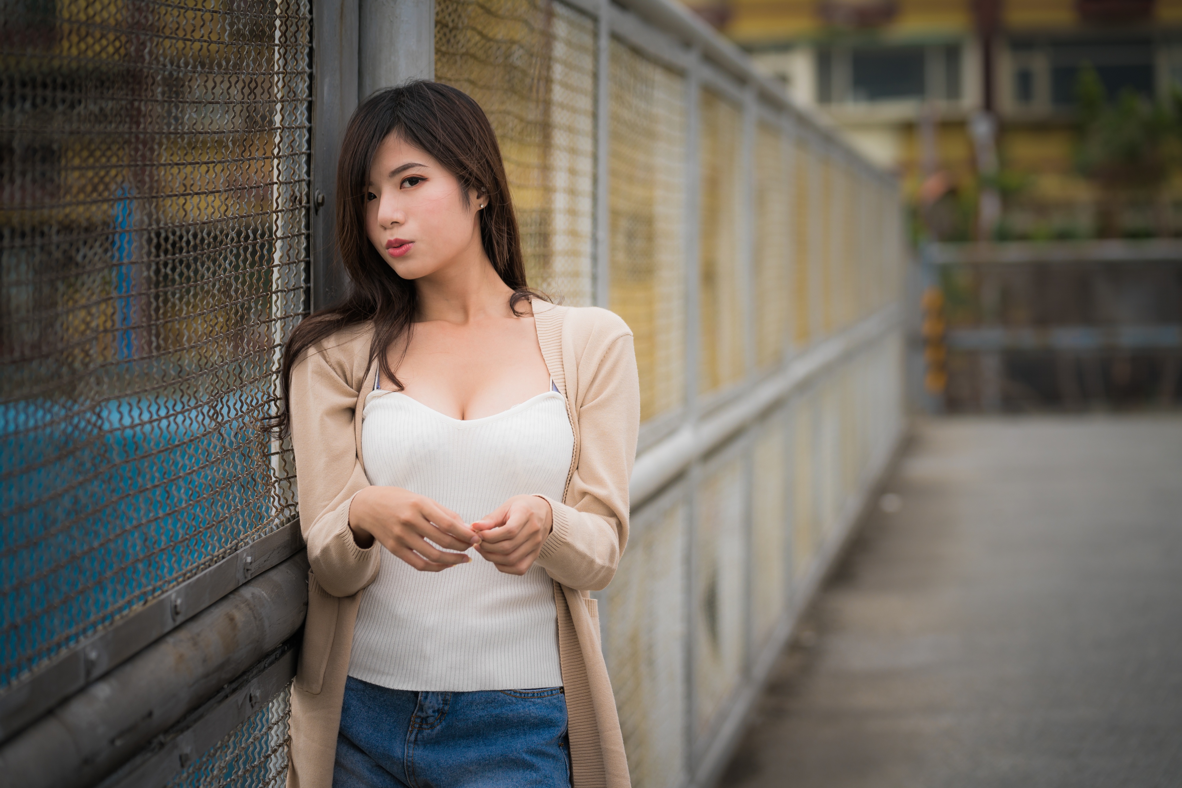 Download Depth Of Field Brunette Model Woman Asian 4k Ultra Hd Wallpaper