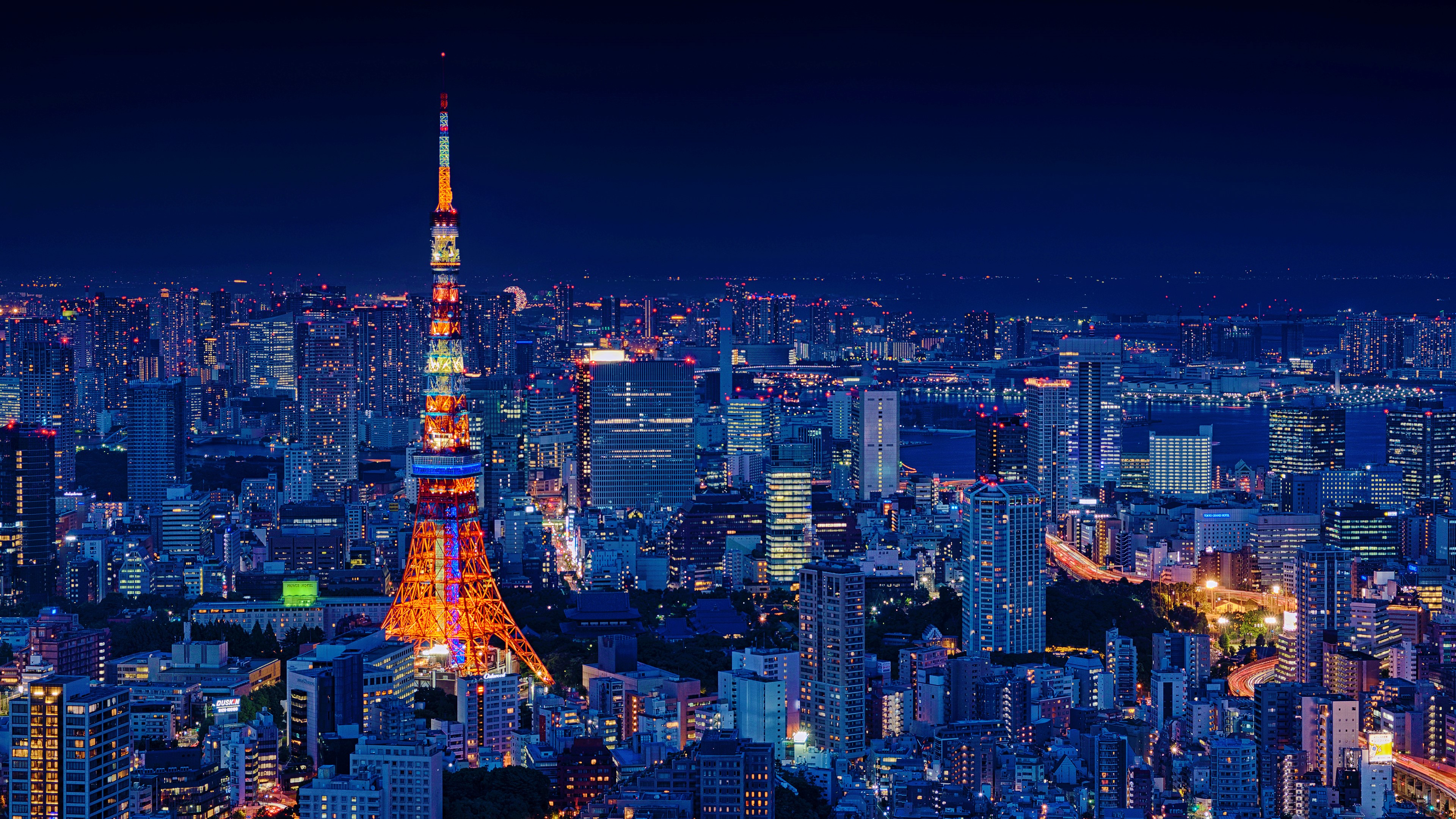 4K Ultra HD Tokyo Tower Night Cityscape Wallpaper
