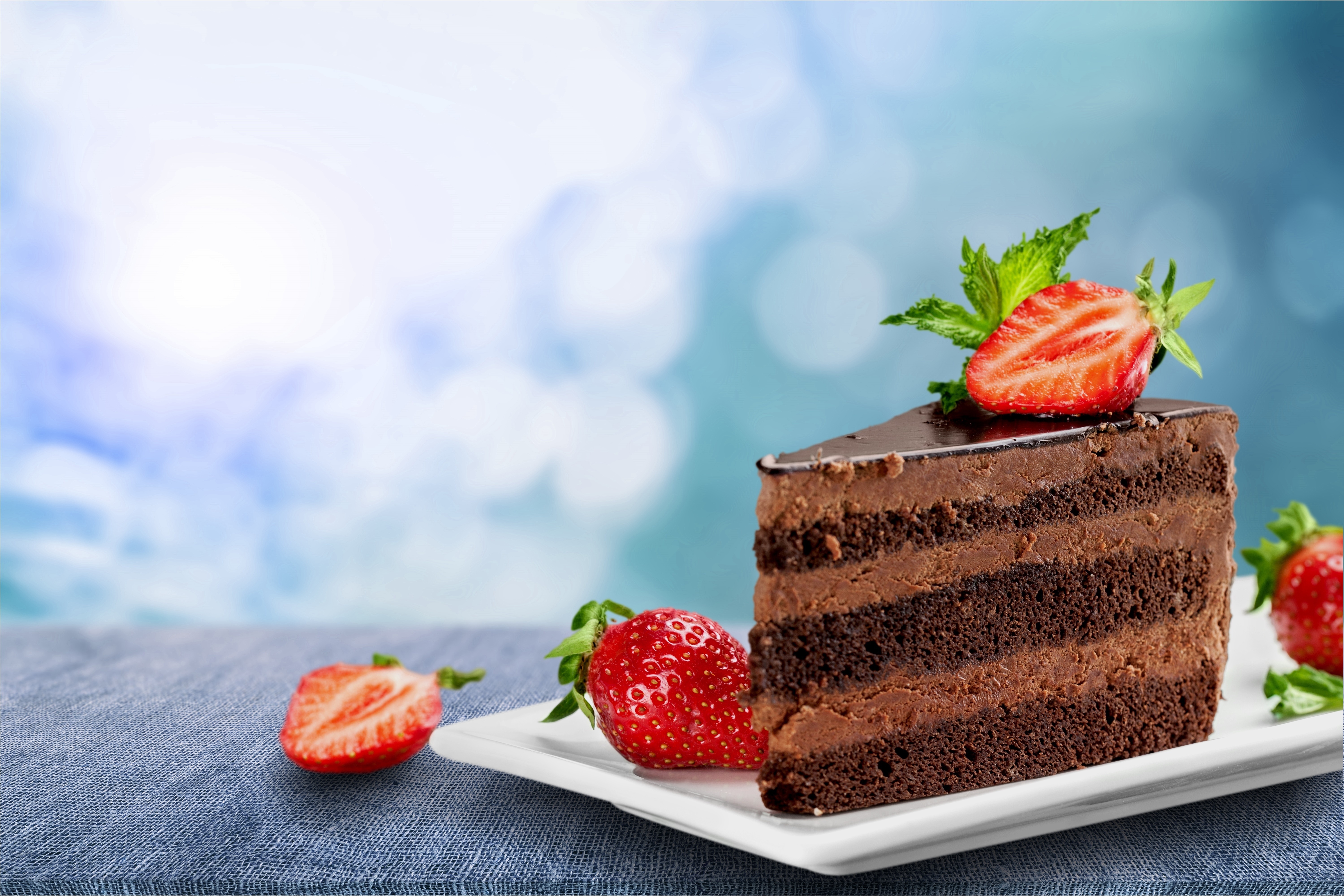 Download Strawberry Cake Pastry Food Dessert 4k Ultra HD Wallpaper