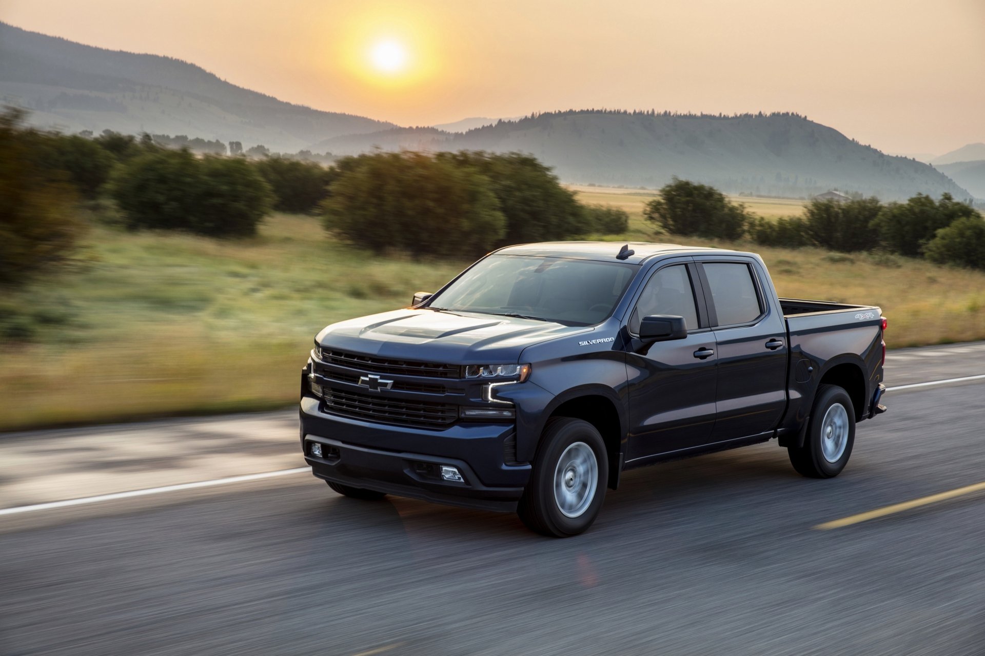 Download Car Chevrolet Vehicle Chevrolet Silverado 4k Ultra HD Wallpaper